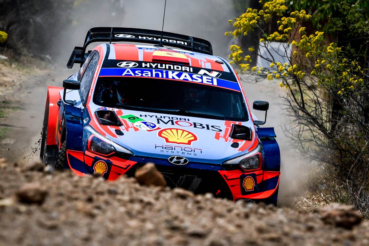 Fotos y videos: Ogier lidera el Rally de México tras la ss6 - Somos Dakar